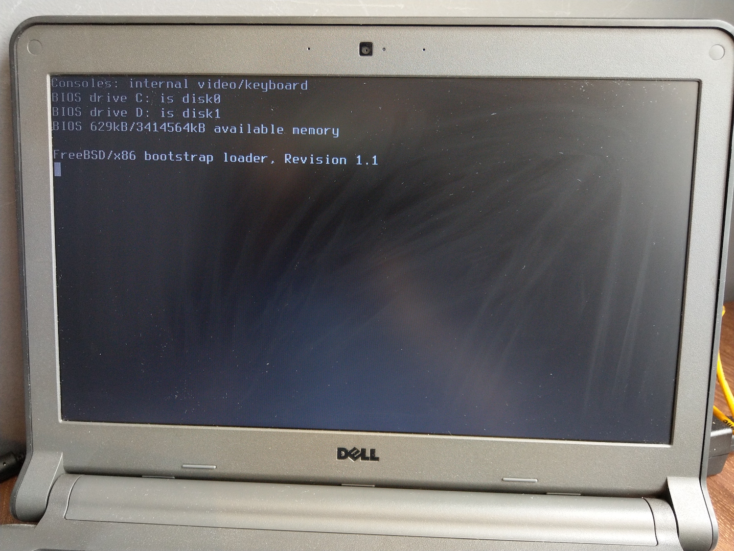 NomadBSDを試す 第一話 | ヒノトリホンヤク - 個人翻訳事務所 | フリーランス翻訳者